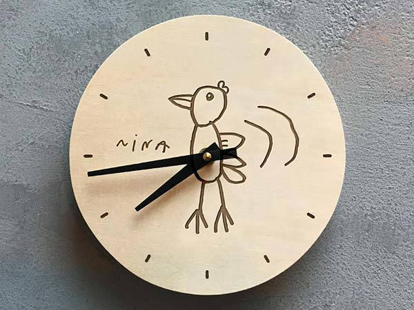 Handmade Petite Picasso Designer Personalized Wall Clock | Gadgetsin